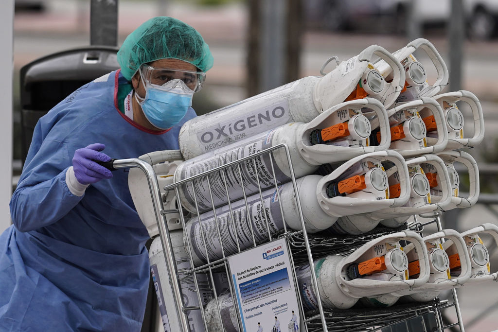 Coronavirus treatment: Hospitals face supply shortage for COVID-19 ...
