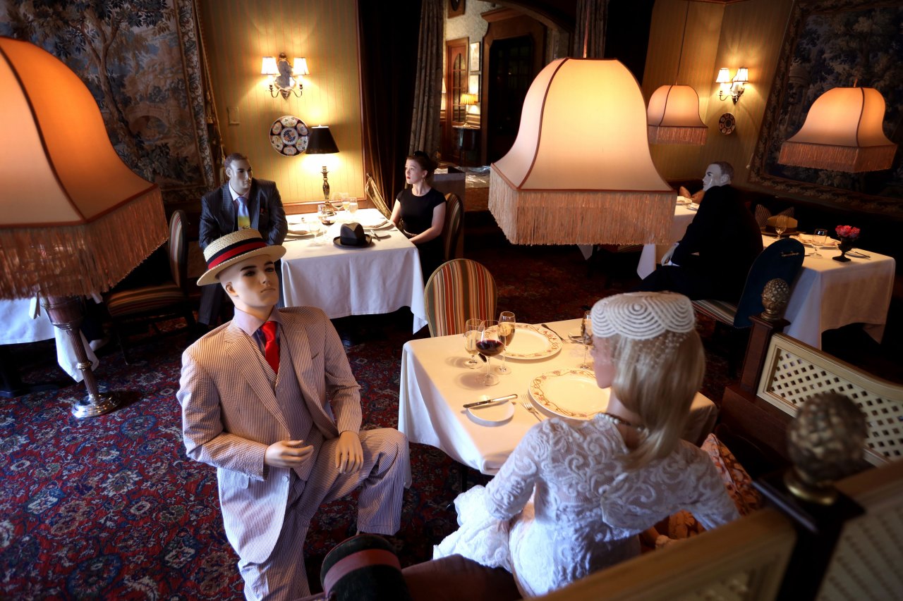 How to reopen restaurants: Social distance, party of one. | Fortune