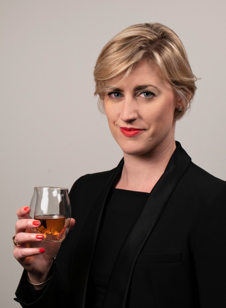 Bourbon whiskey: Meet the first American small-batch bourbon made ...