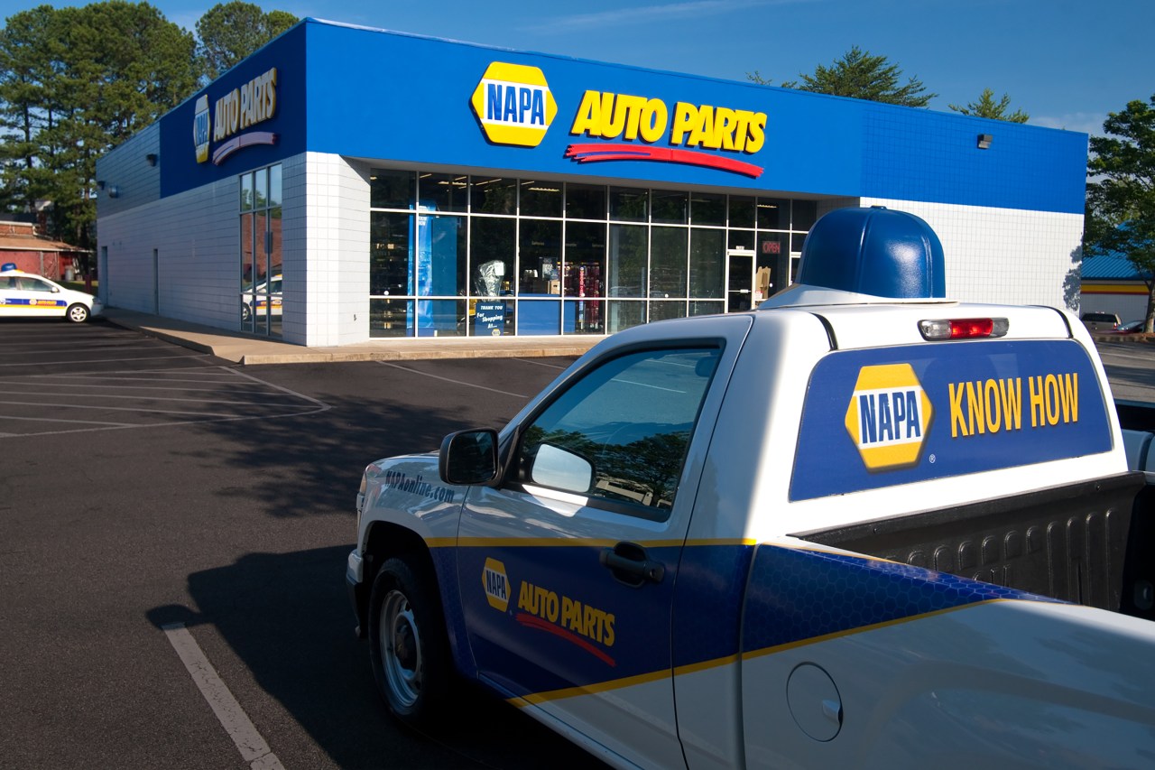 Genuine Parts | Fortune