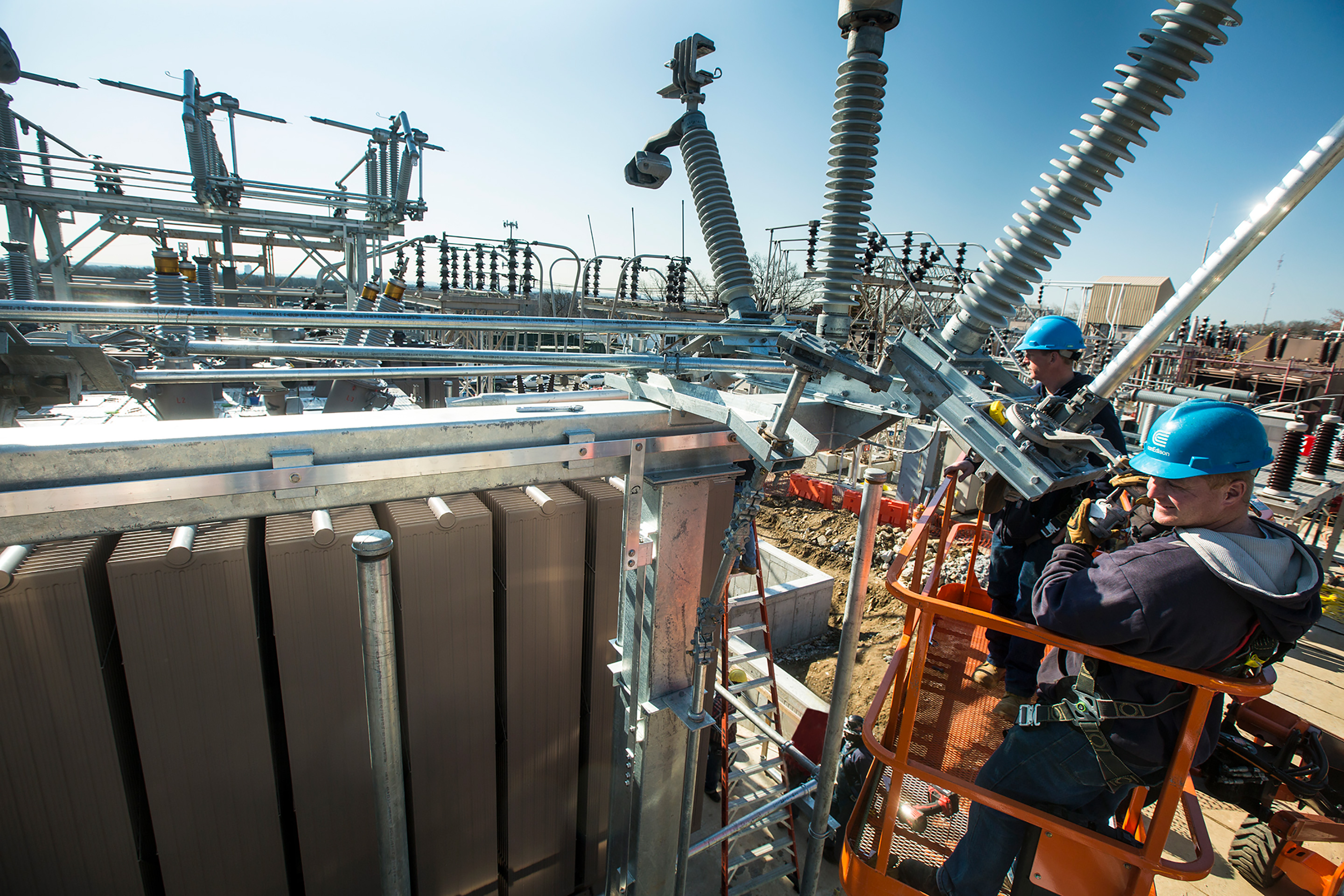 Consolidated Edison (ED): Company Profile, Stock Price, News, Rankings ...