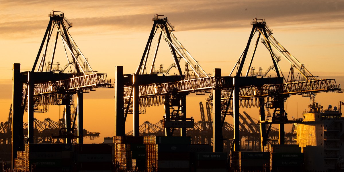 China COSCO Shipping Company Profile, News, Rankings | Fortune | Fortune