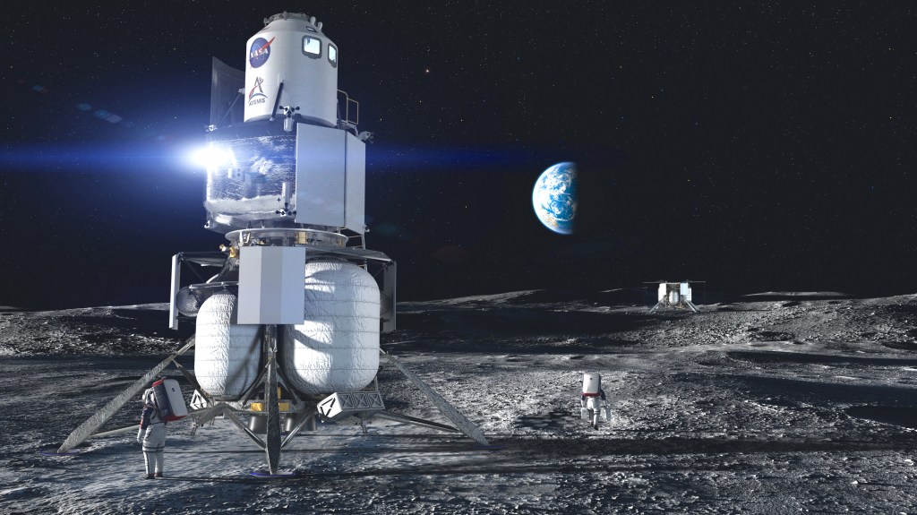 Artemis moon lander mock up delivered to NASA | Fortune