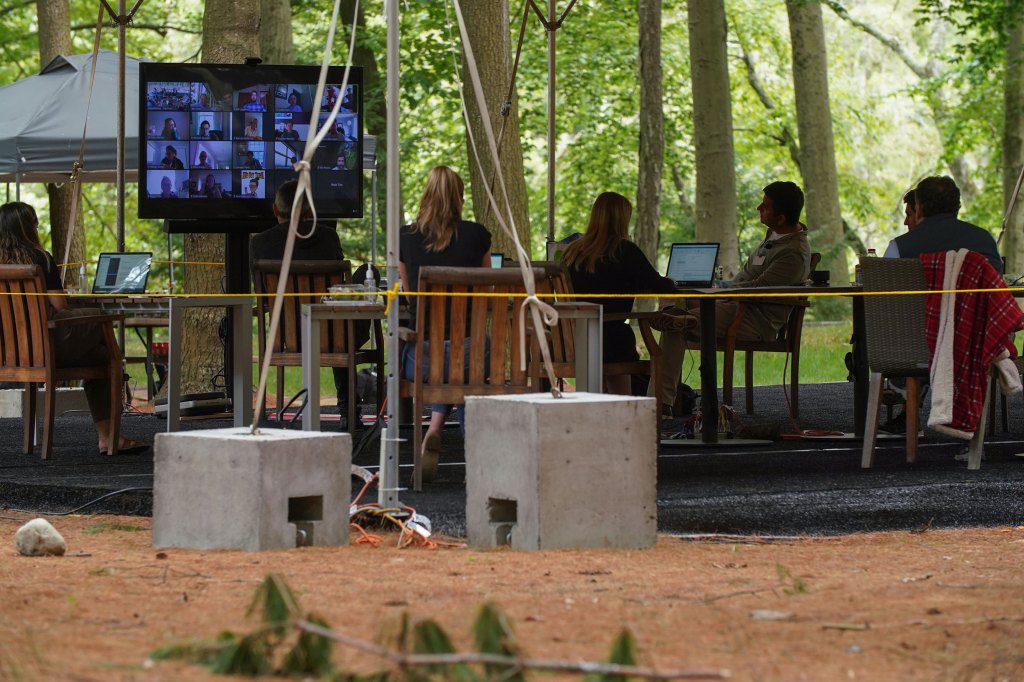 Hedge fund Bridgewater Associates is working from the forest during the ...