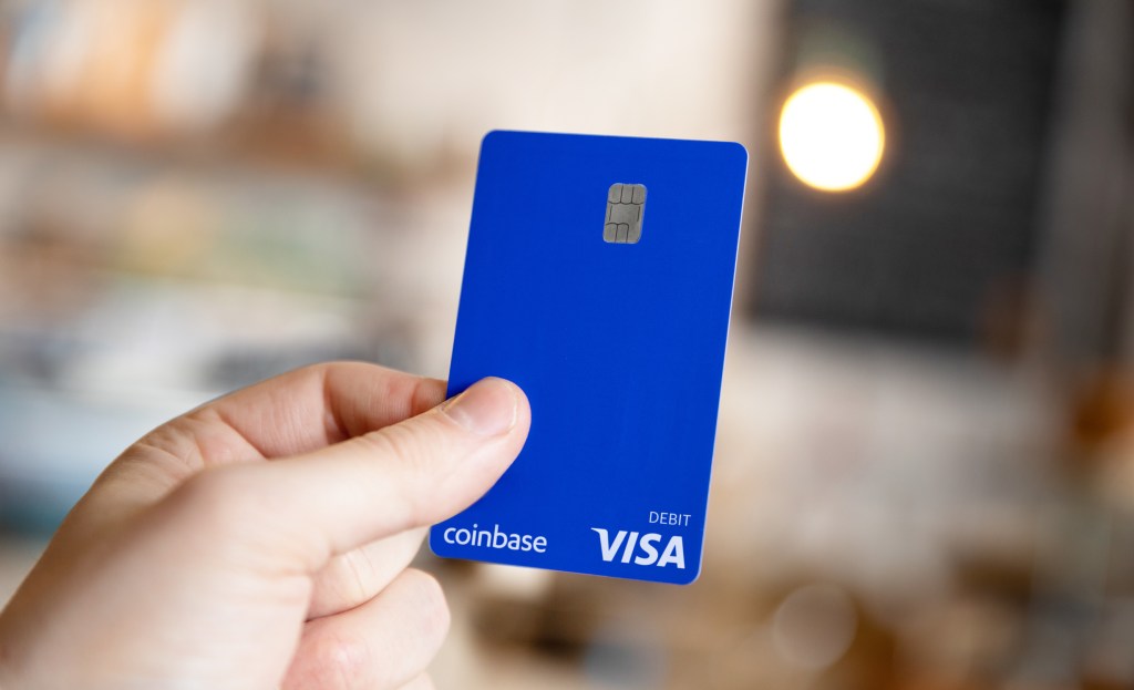 Coinbase launches crypto debit card in U.S. with 1% Bitcoin reward ...