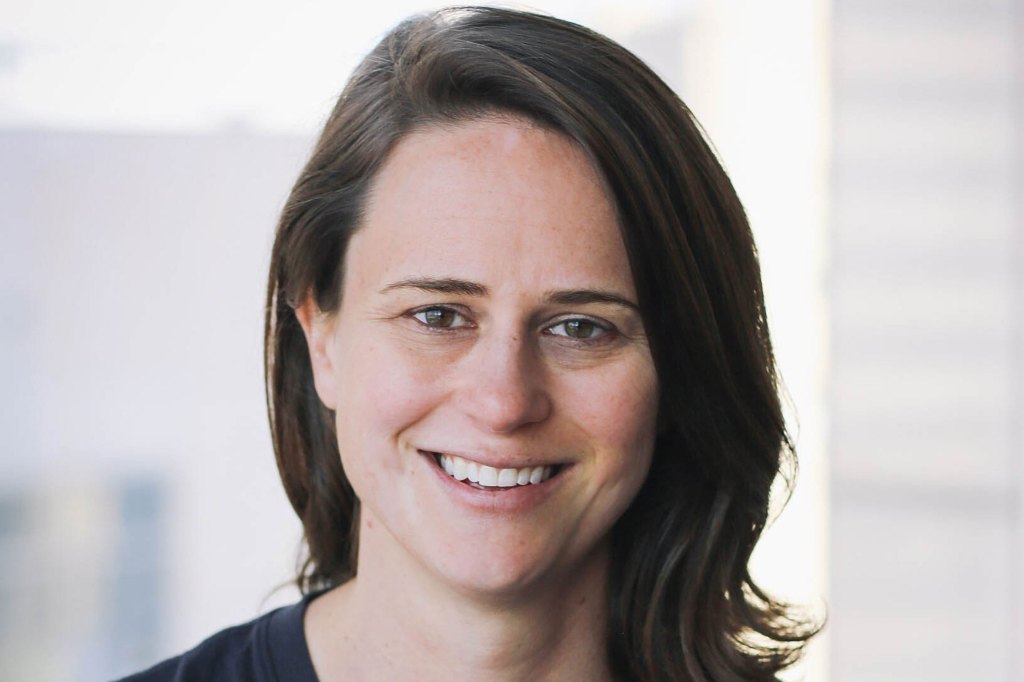 Startup employees call on VCs to change the female-founder double ...