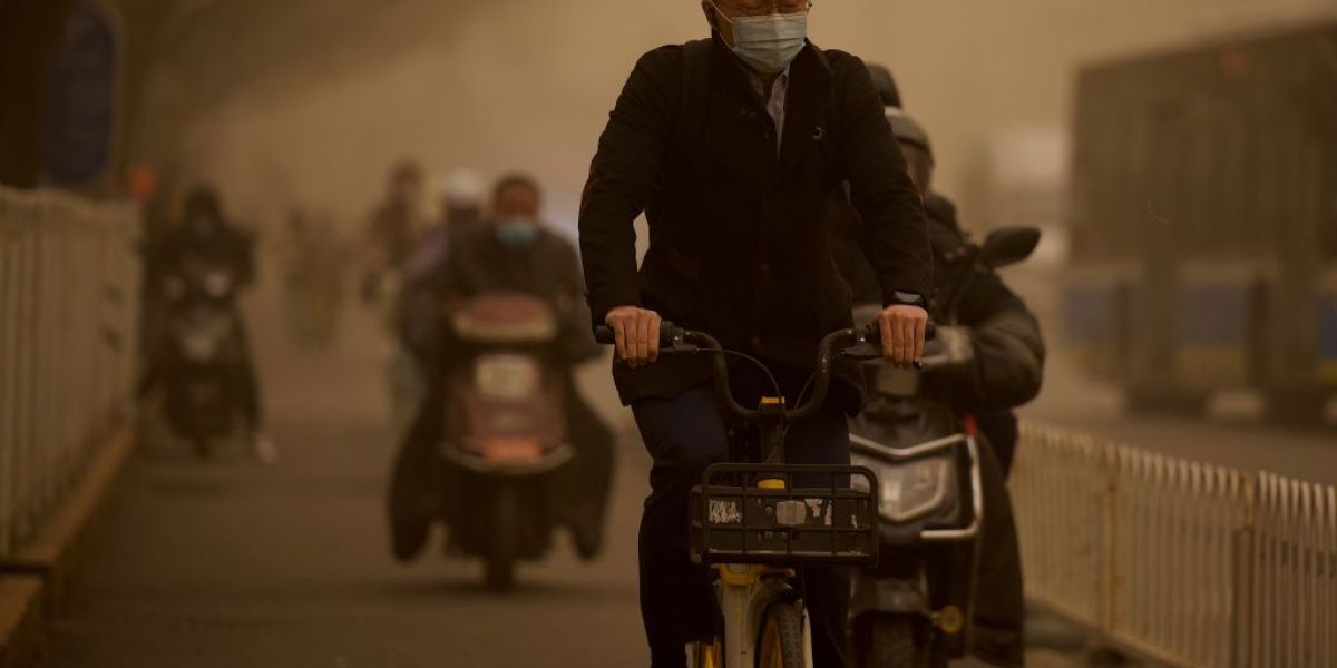 Beijing, China's worst-in-a-decade sandstorm covers capital in yellow ...