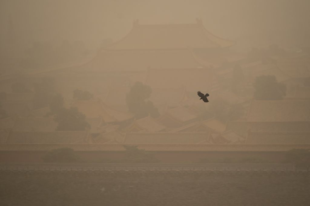 Beijing, China's worst-in-a-decade sandstorm covers capital in yellow ...