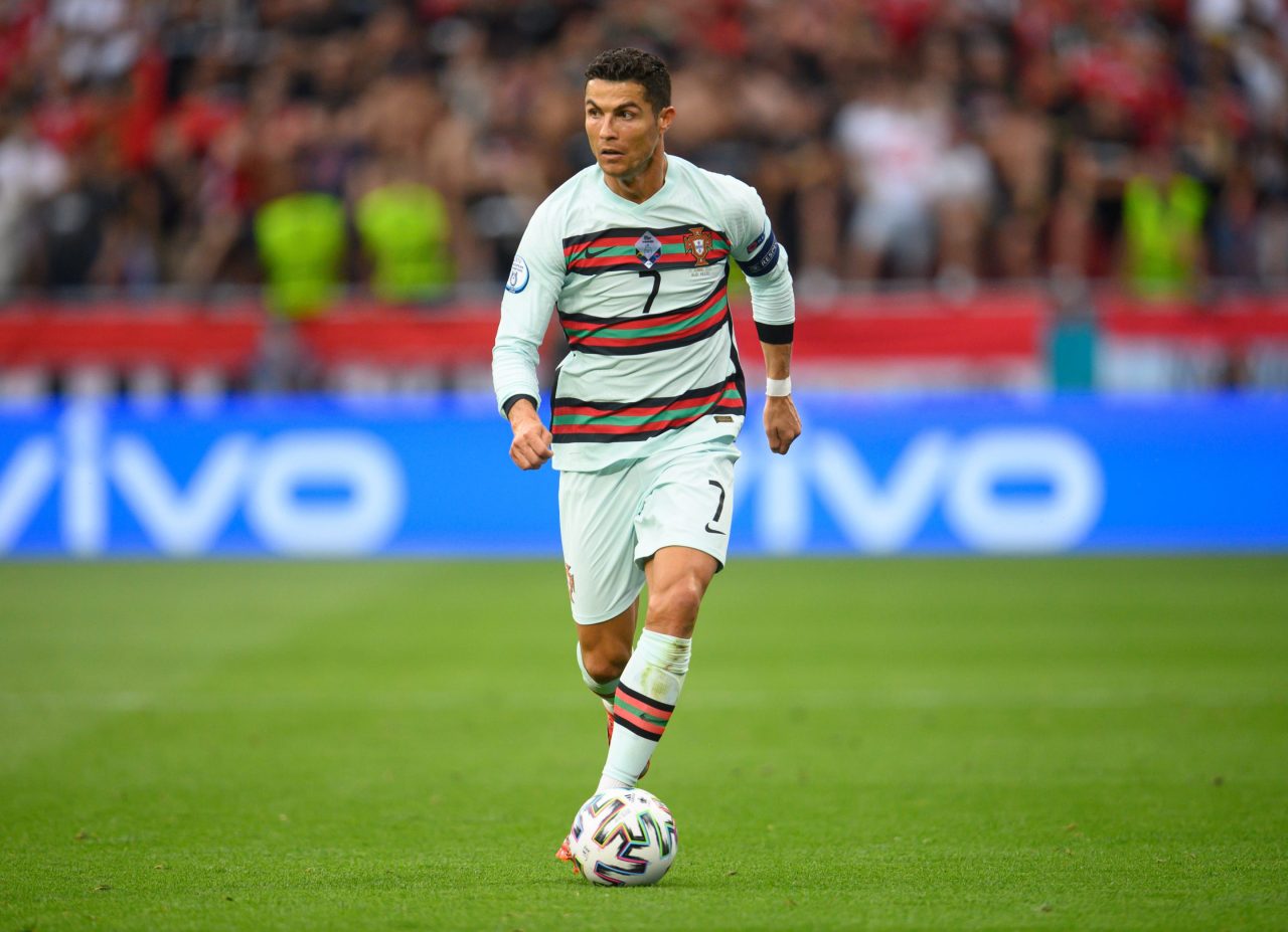 Coca-Cola loses $4 billion in market value after Cristiano Ronaldo ...