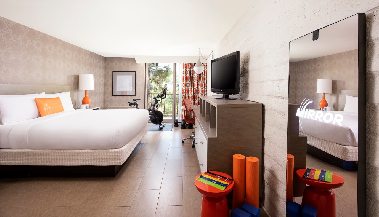 Hotels are bringing the gym to guests' rooms | Fortune