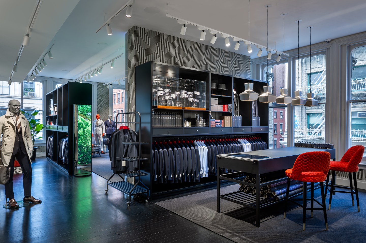 Suitsupply CEO says business bounces back fast after reopening | Fortune