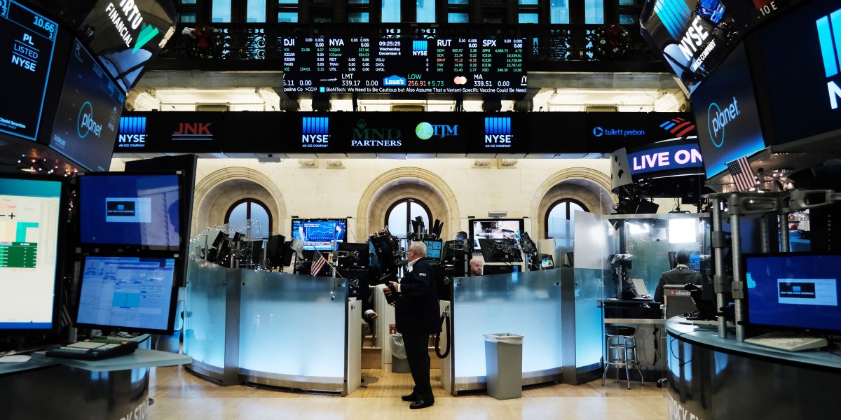 A top banker received a $20 million bonus after four firms made him job ...