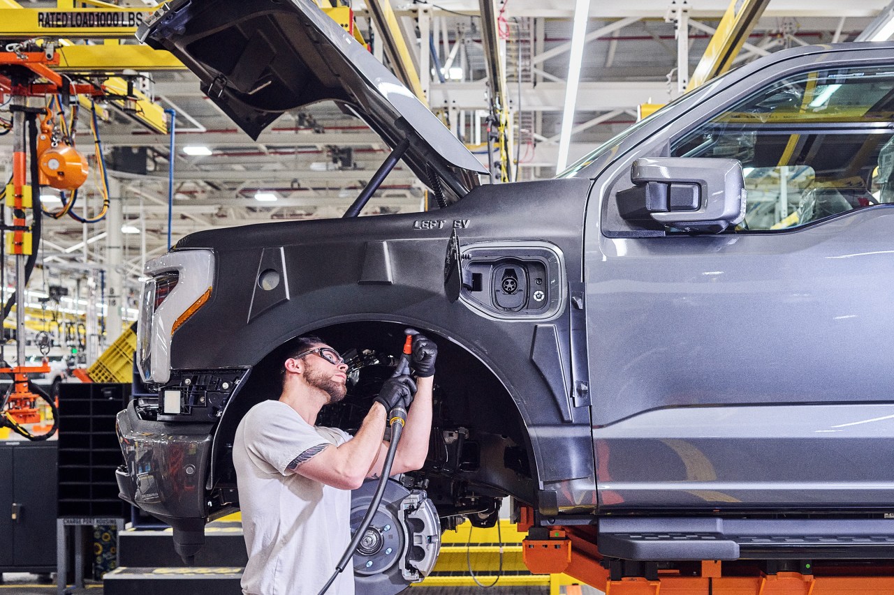 Ford and GM are going all in on electric cars, and thousands of jobs ...