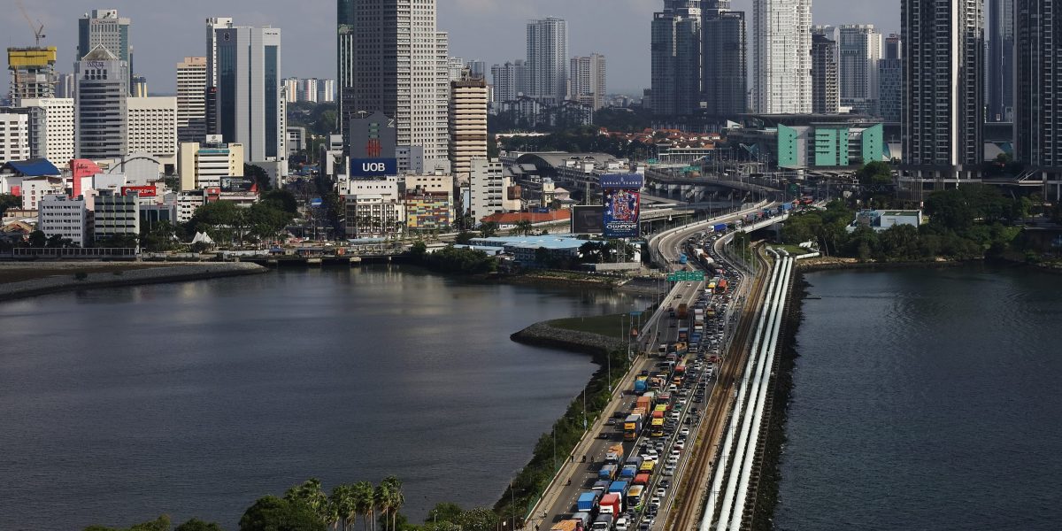 Singaporeans Must Buy An 82 000 License Before They Can Even Purchase Singaporeans Must Buy An 82 000 License Before They Can Even Purchase