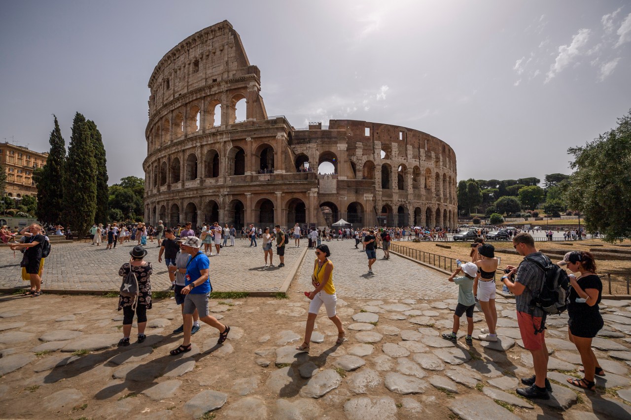 How much is the Colosseum worth? $78 billion according to Deloitte’s ...