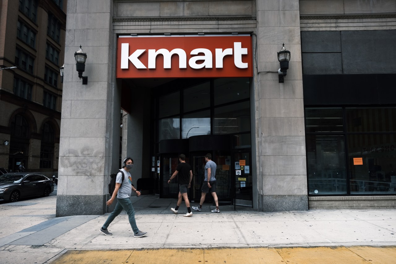 VRChat Kmart scratches a nostalgia itch for 90s shoppers | Fortune