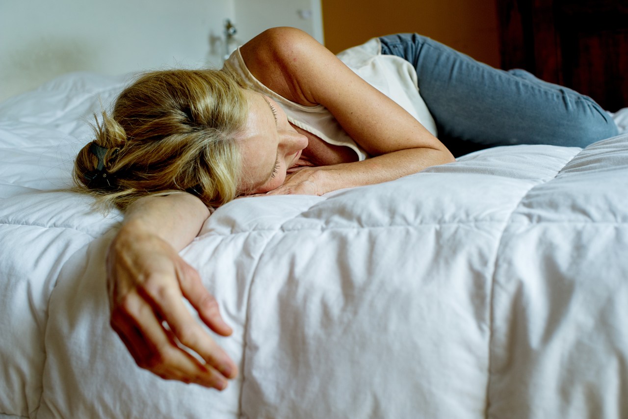 Siestas are an old strategy that could help humans adapt to new record ...