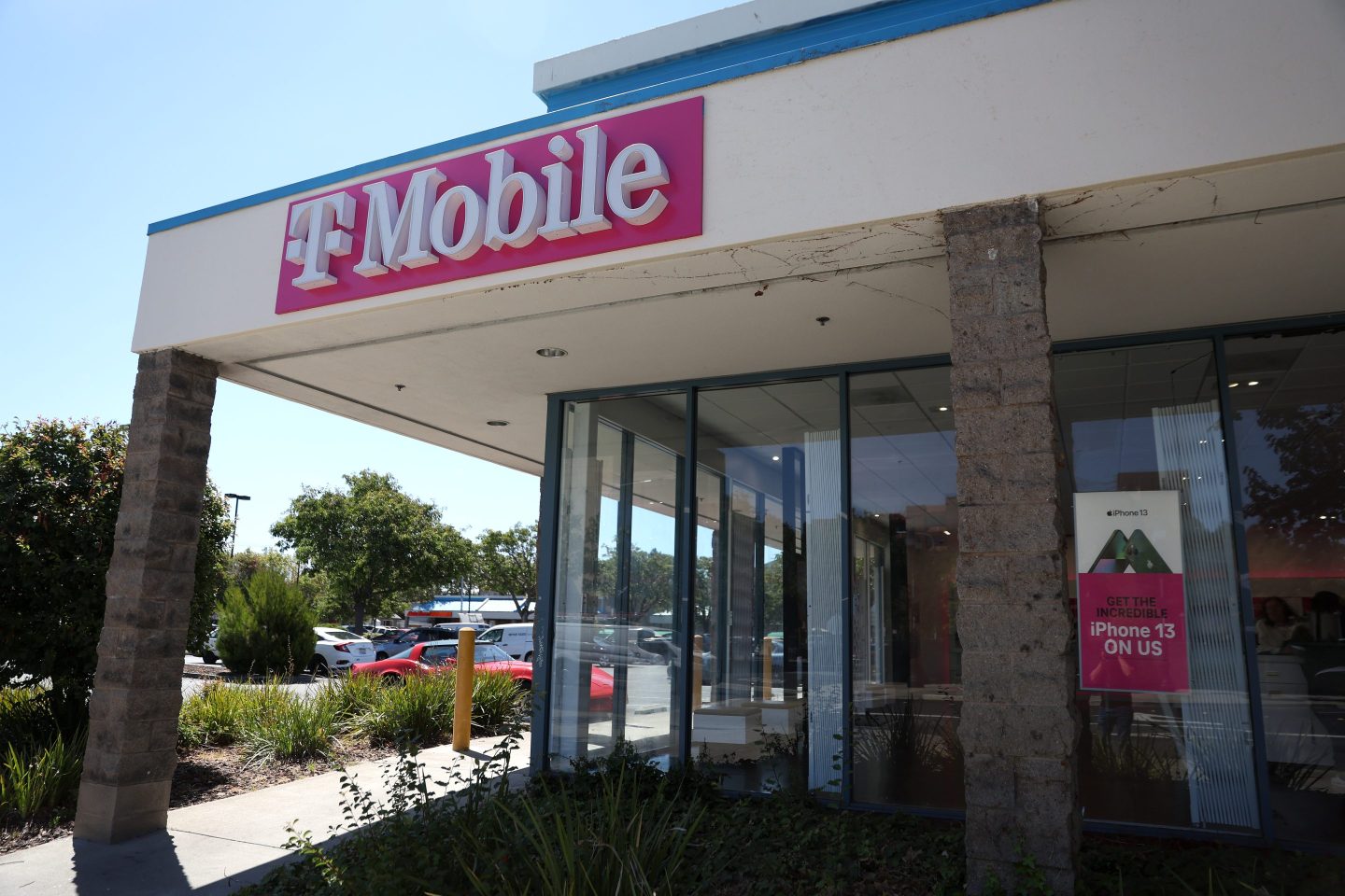 Former T Mobile Store Owner Netted 25 Million From 5 year Scheme Which Former T Mobile Store Owner Netted 25 Million From 5 year Scheme Which