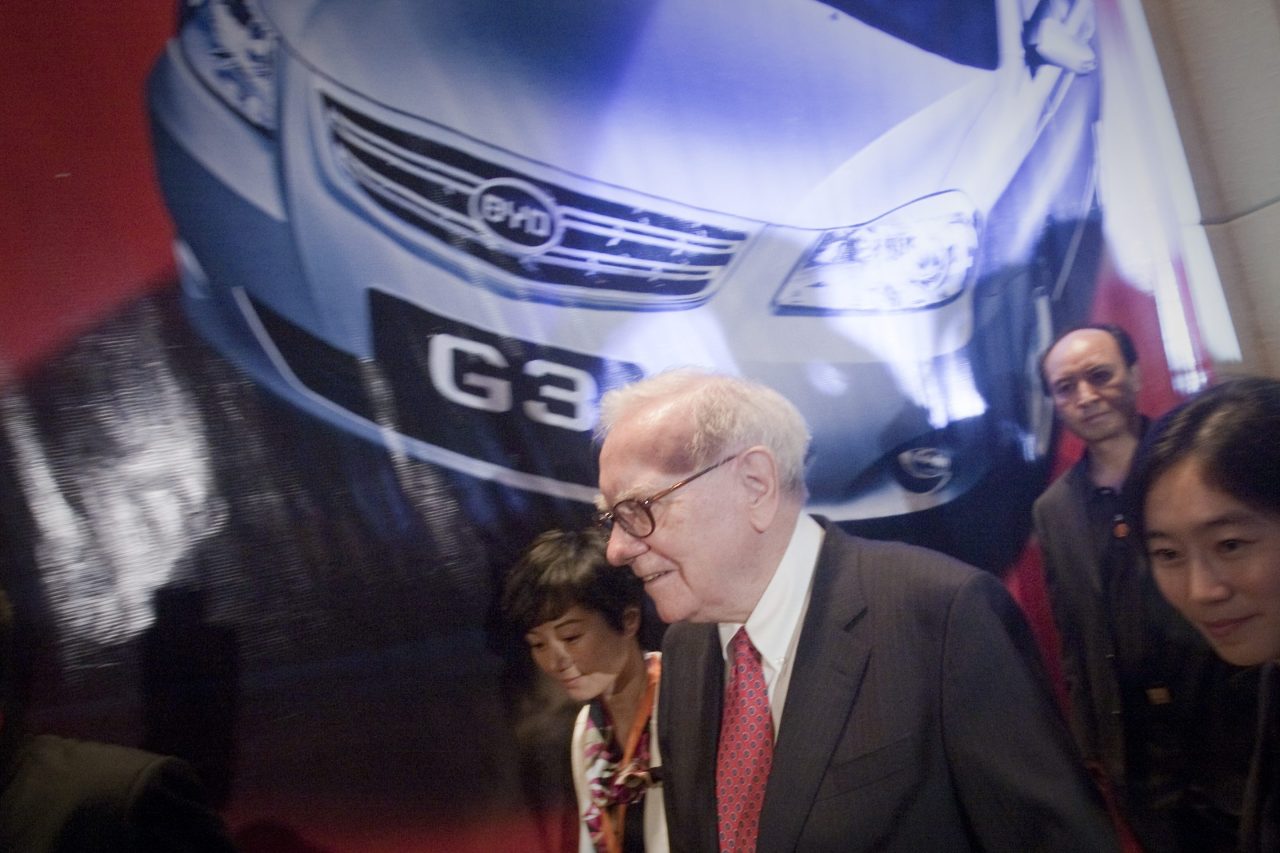 Warren Buffett's BYD stock sale reflects his famed investing strategy ...