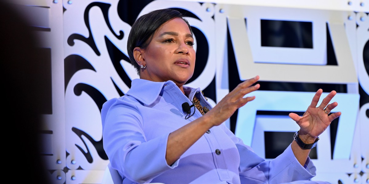 Rosalind Brewer left Starbucks for Walgreens to find purpose at work ...