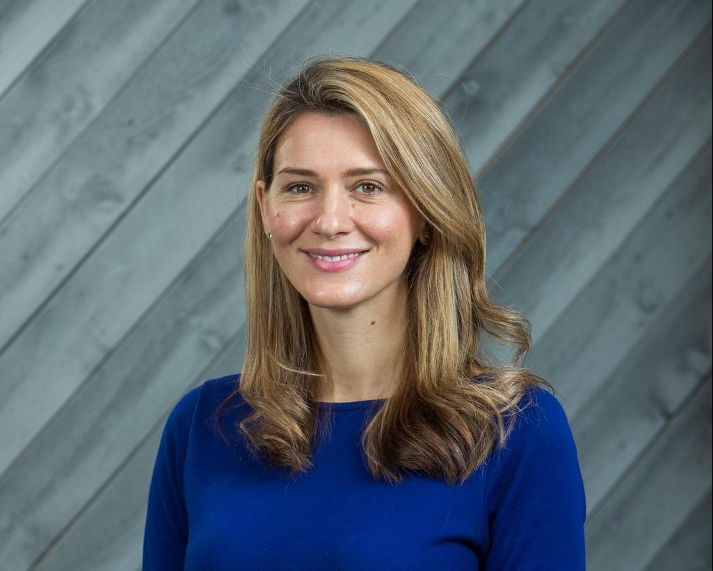 Bumble CEO Whitney Wolfe Herd hires Drena Kusari as Bumble app GM | Fortune