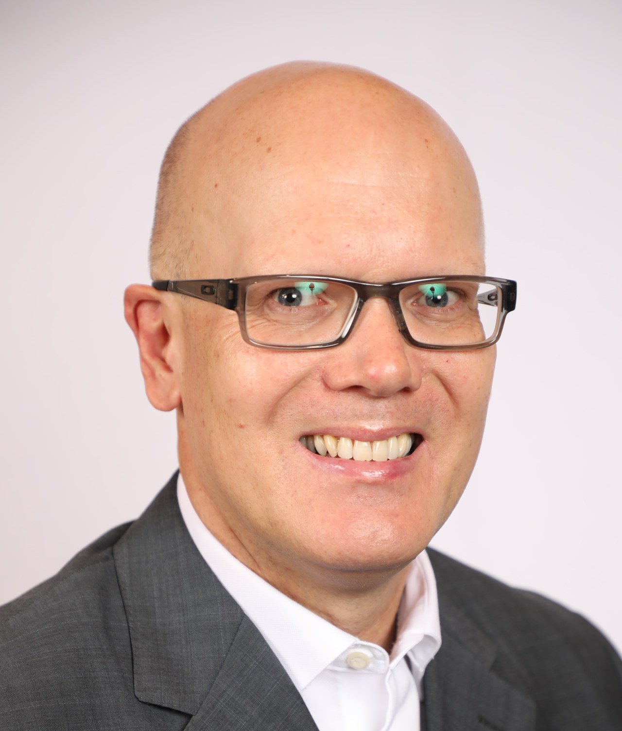 GE is splitting into three parts. The CFO of its Healthcare unit ...