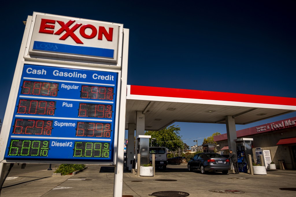 Exxon Mobil's record $55.7 billion profit last year fuels criticism ...