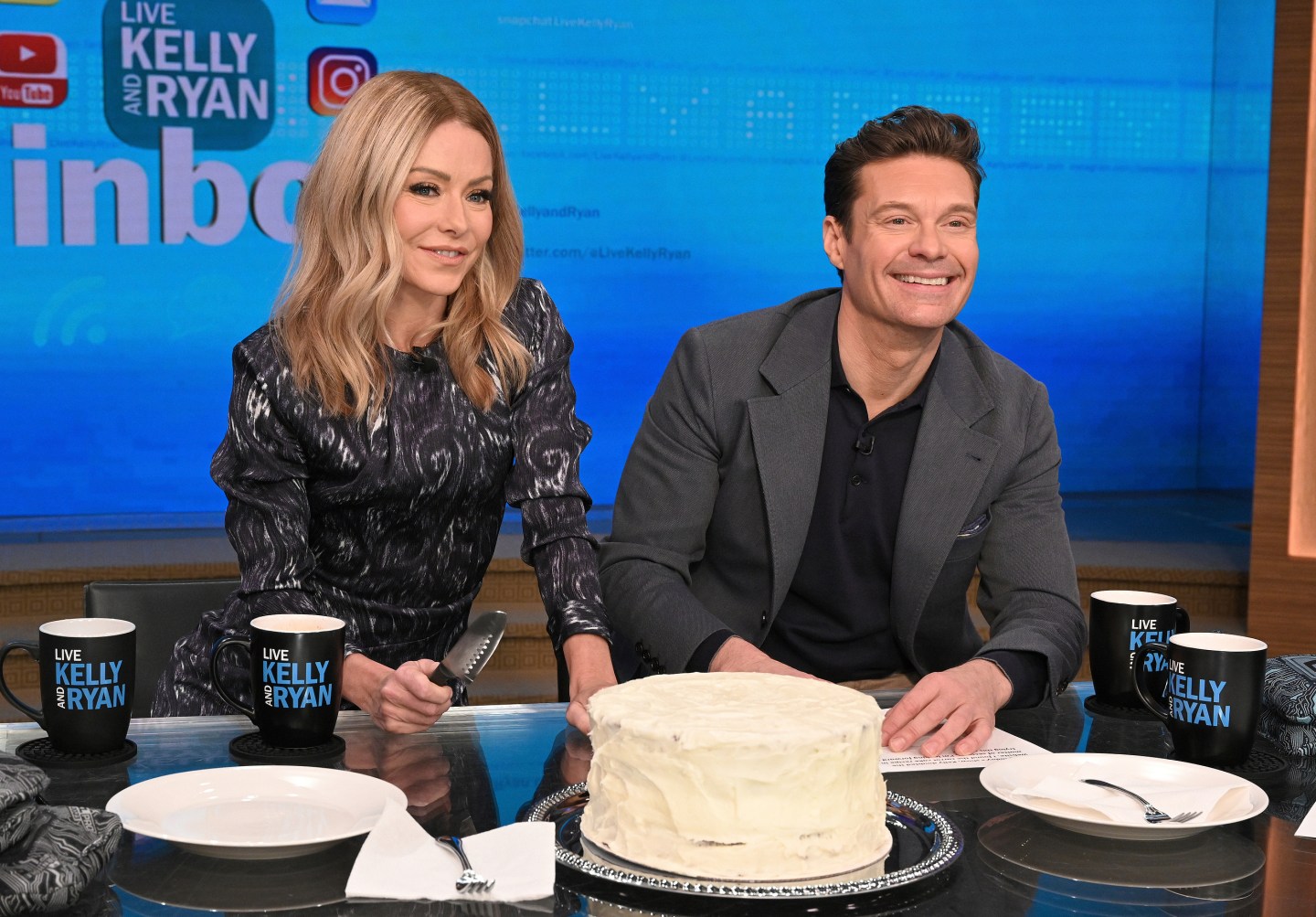 Ryan Seacrest to depart 'Live with Kelly and Ryan' this spring | Fortune