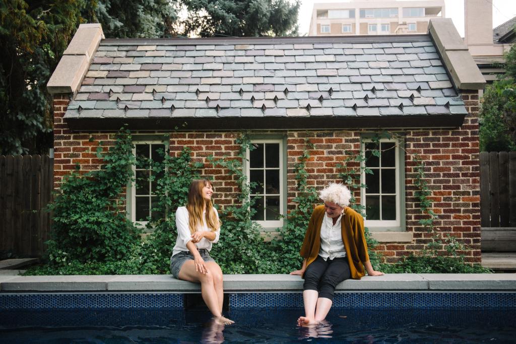 The life of a 24-year-old adventure nanny who makes…