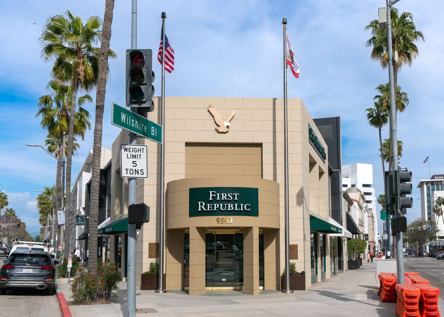 First Republic is suddenly in big trouble—but the structural issues ...