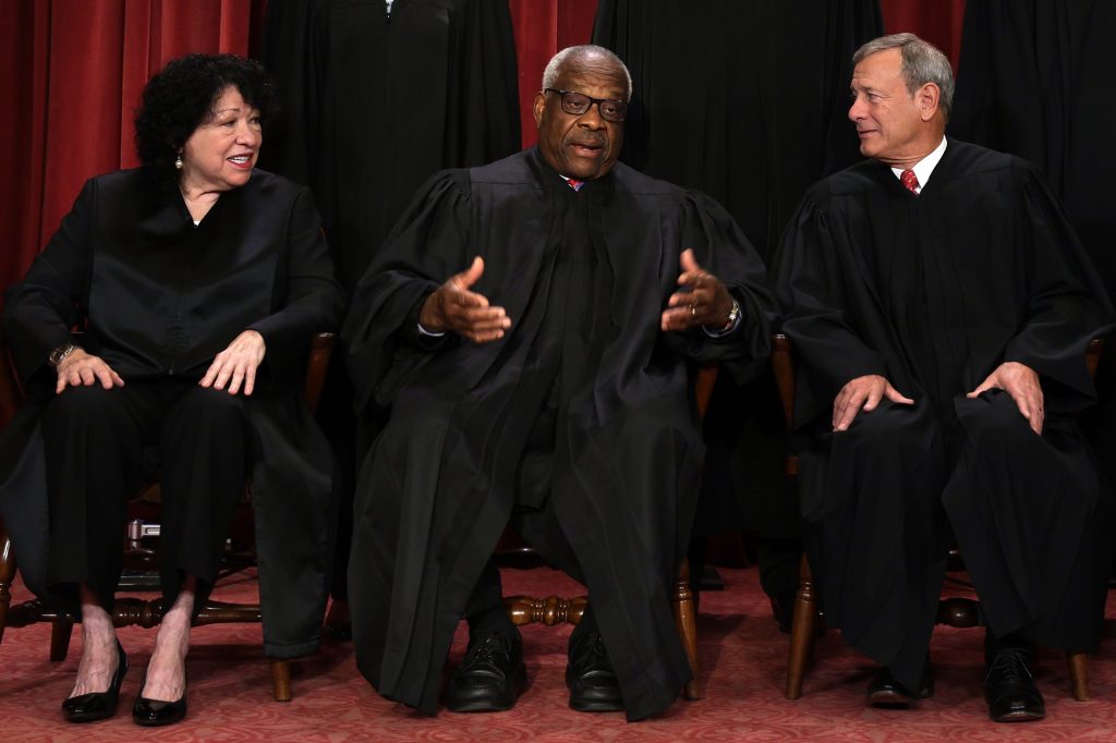 Did Clarence Thomas break the law? No one knows, and that's the scandal ...