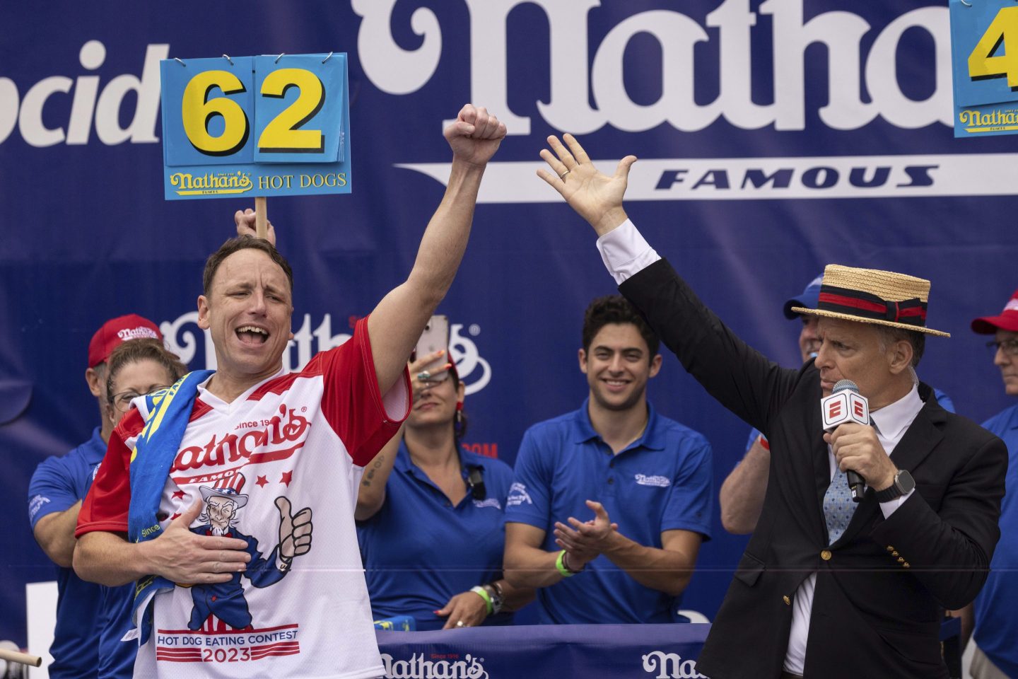 Nathan's Fourth of July hot dog contest: Joey Chestnut wins | Fortune