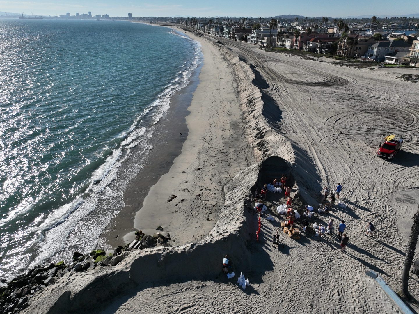 Hurricane Hilary has Southern California preparing for first tropical ...