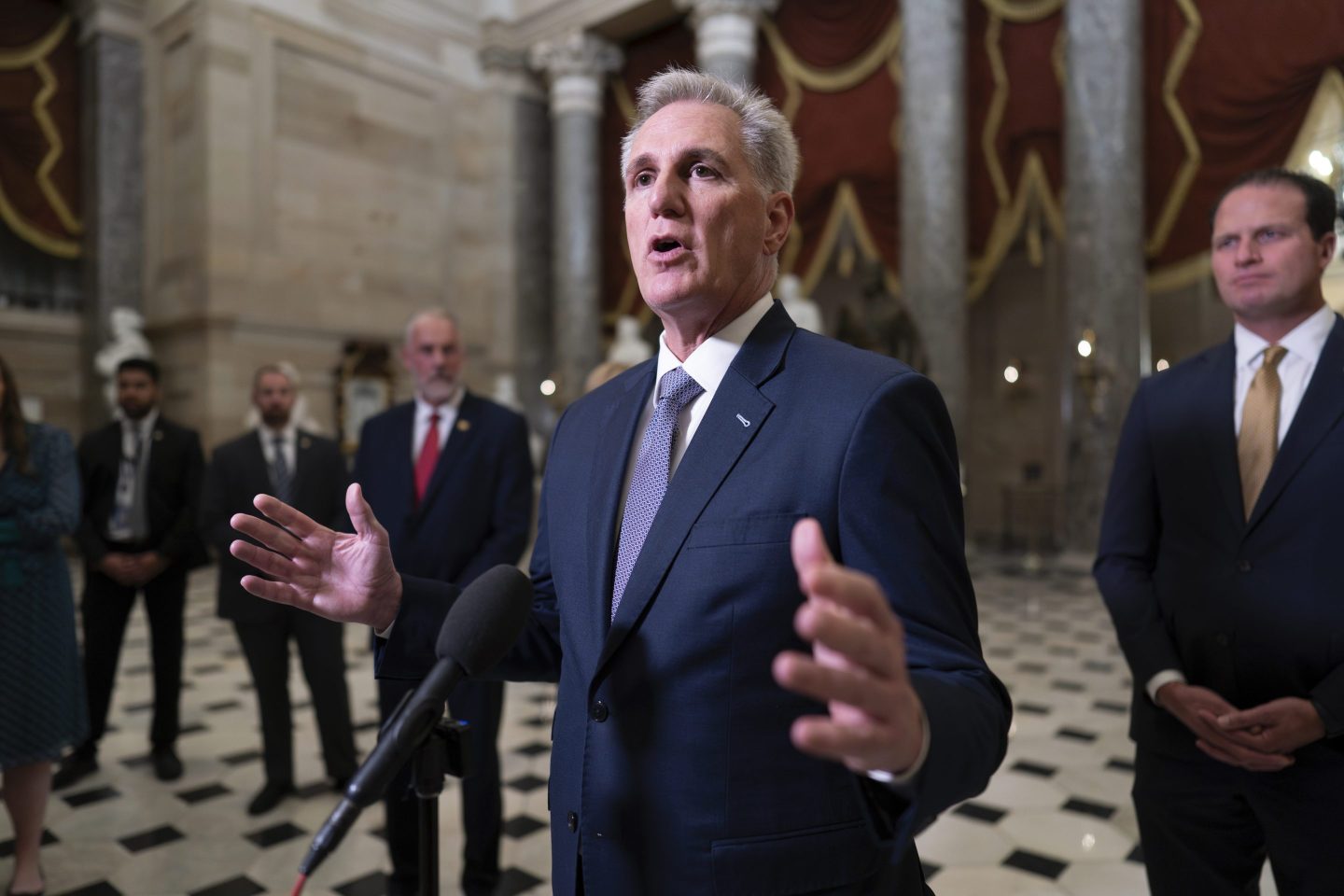 House Speaker Kevin McCarthy's last-ditch plan to avert government ...