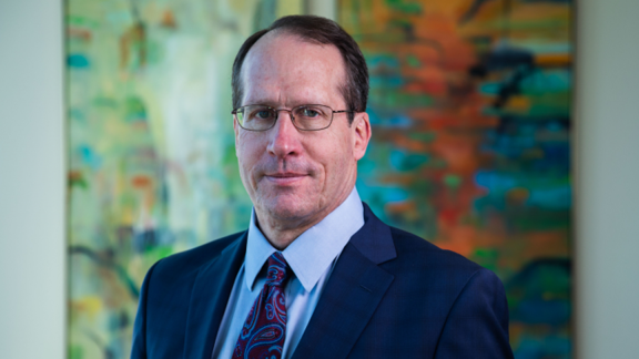 Former Fed official Jeff Fuhrer argues for $2 trillion in annual ...