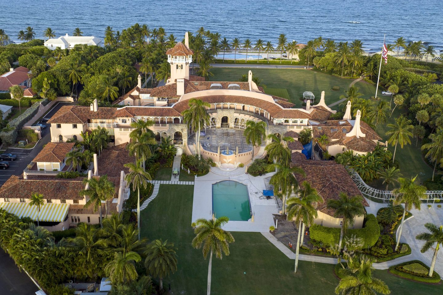 Donald Trump fraud trial: Valuation of Mar-a-Lago resort in Palm Beach ...
