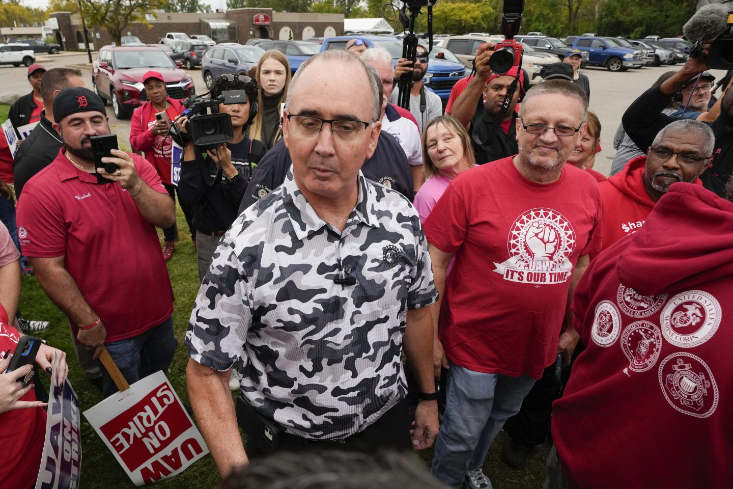 UAW head Shawn Fain tells Detroit strike could widen at any time | Fortune