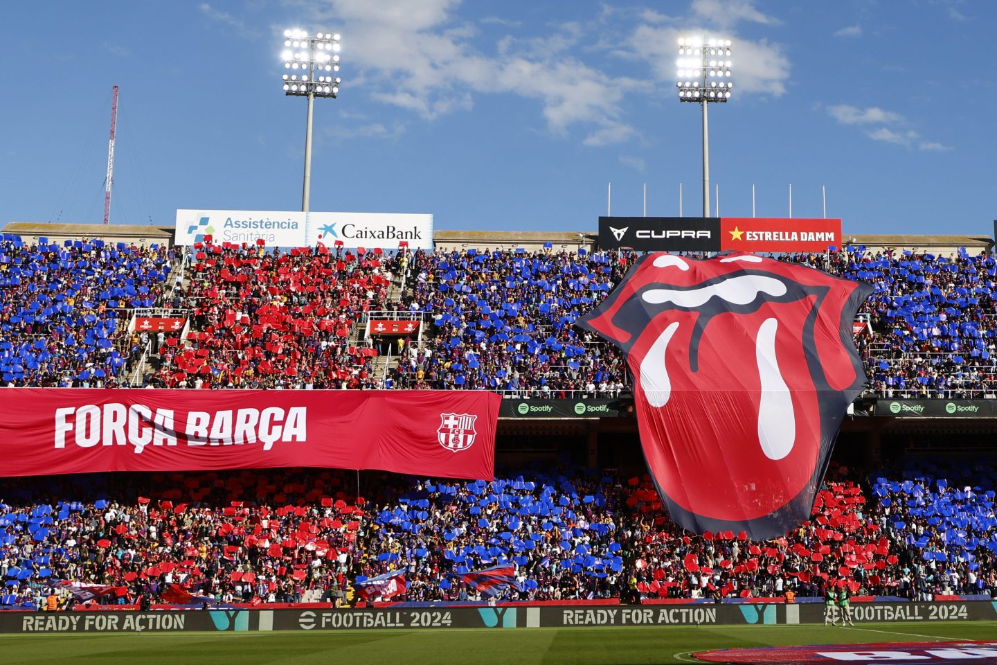 Real Madrid/Barcelona match features Rolling Stones logo, star named ...