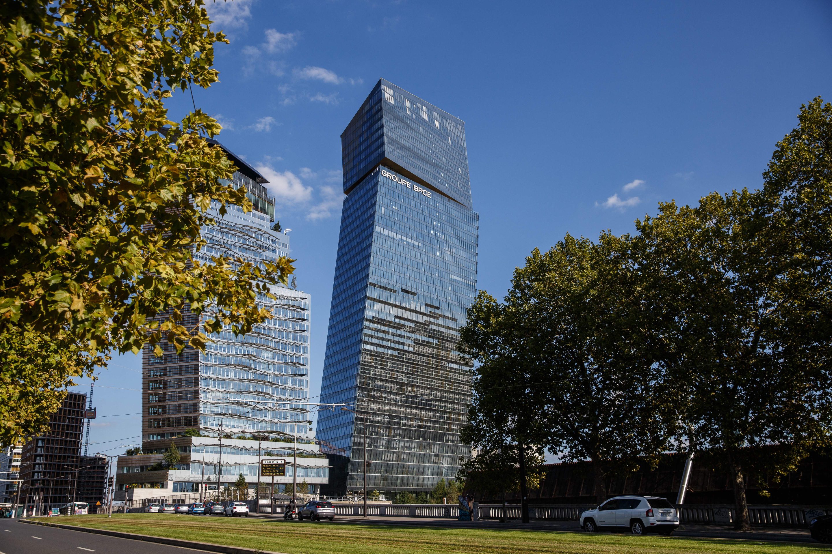 Groupe BPCE Company Profile, Stock Price, News, Rankings | Fortune