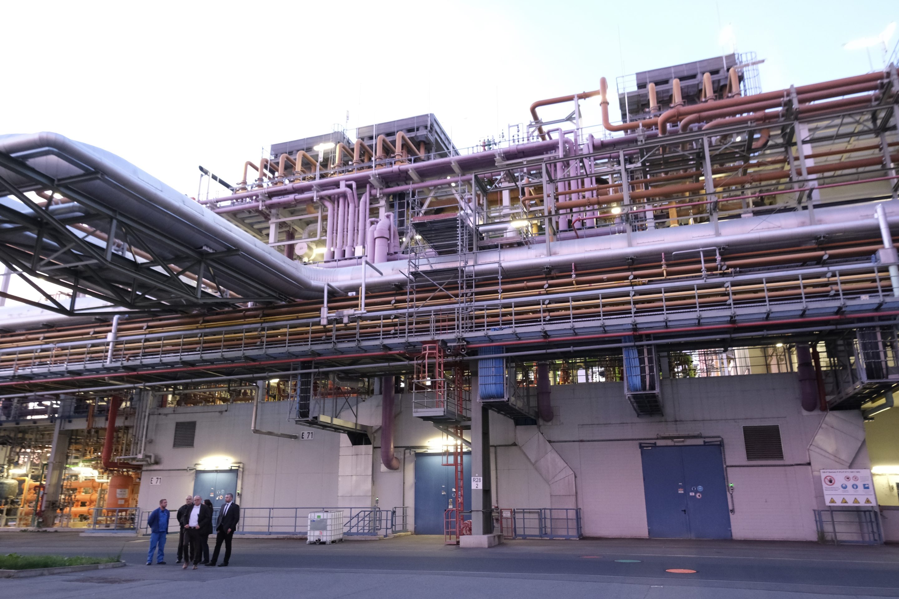 Wacker Chemie (WKCMF): Company Profile, Stock Price, News, Rankings ...