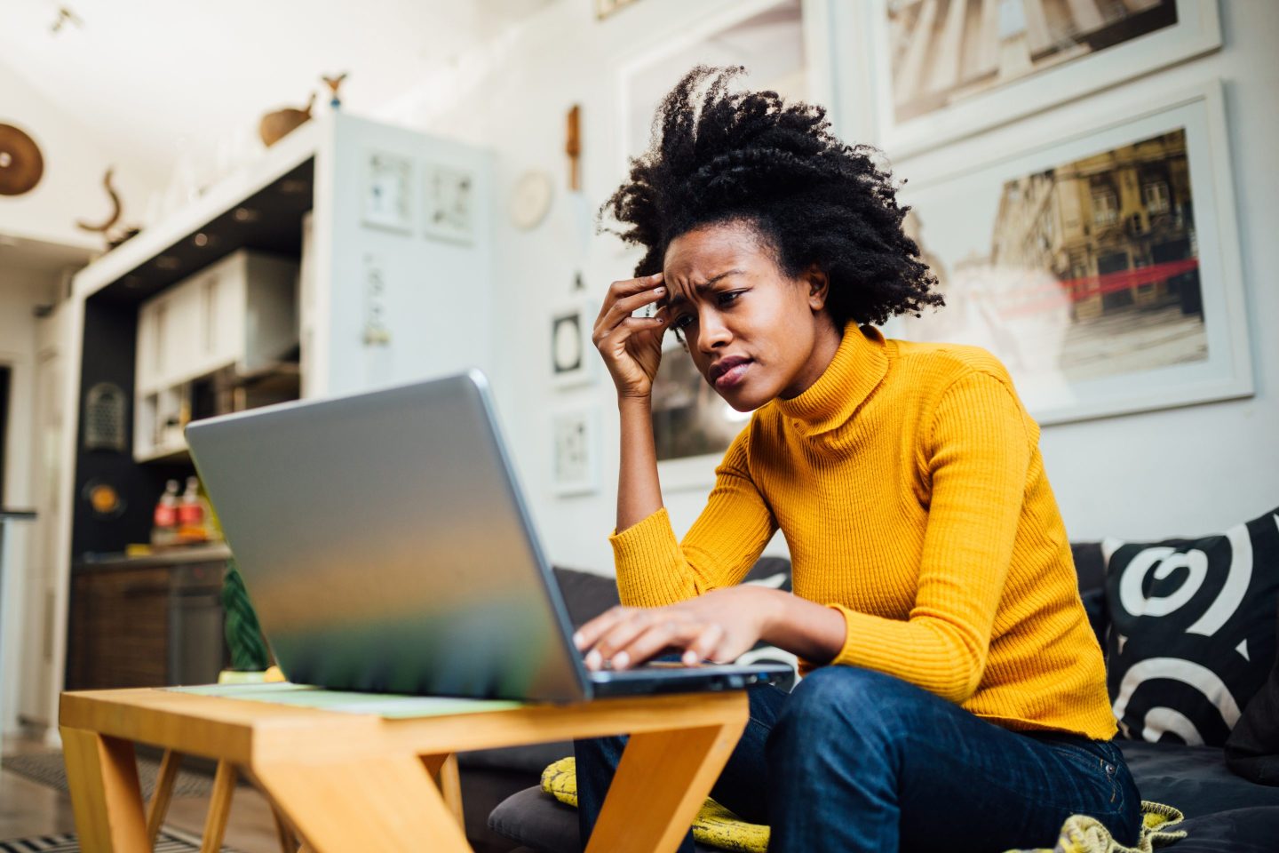 Your brain doesn’t work the same on Zoom, scientists say | Fortune