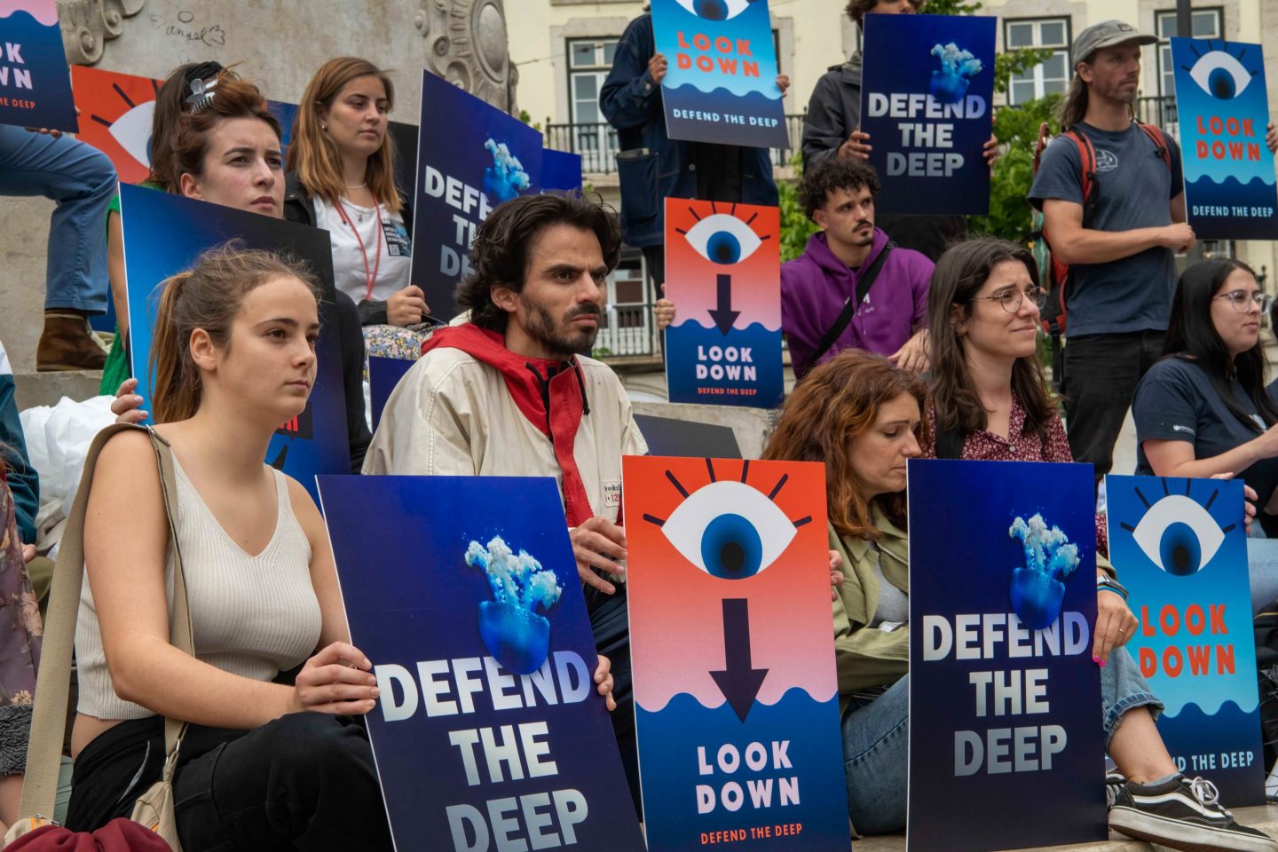 Greenpeace activists are costing deep sea mining company $1 million ...