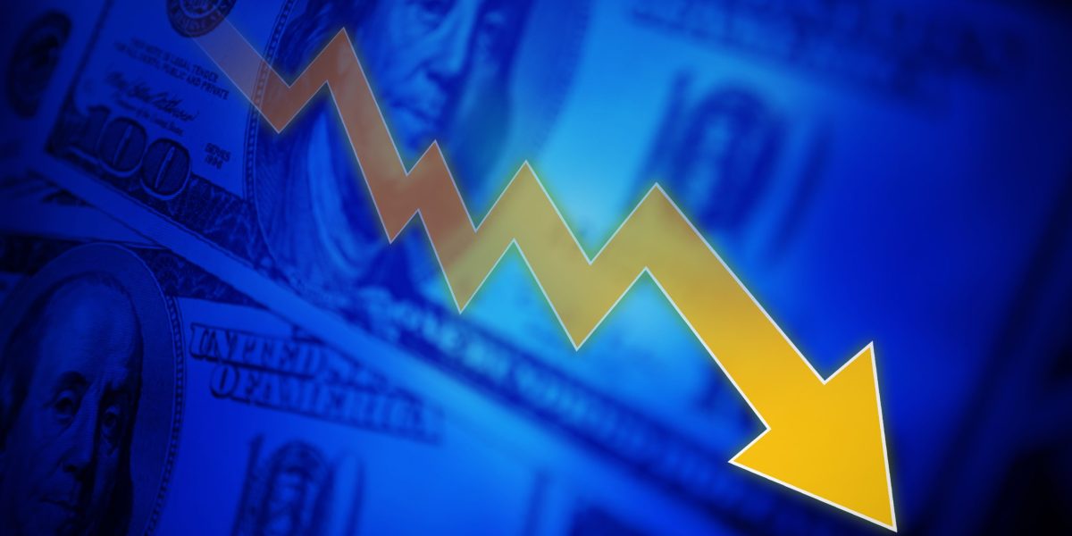 Wall Street investment bankers can expect bonuses to shrink 15%-25% ...