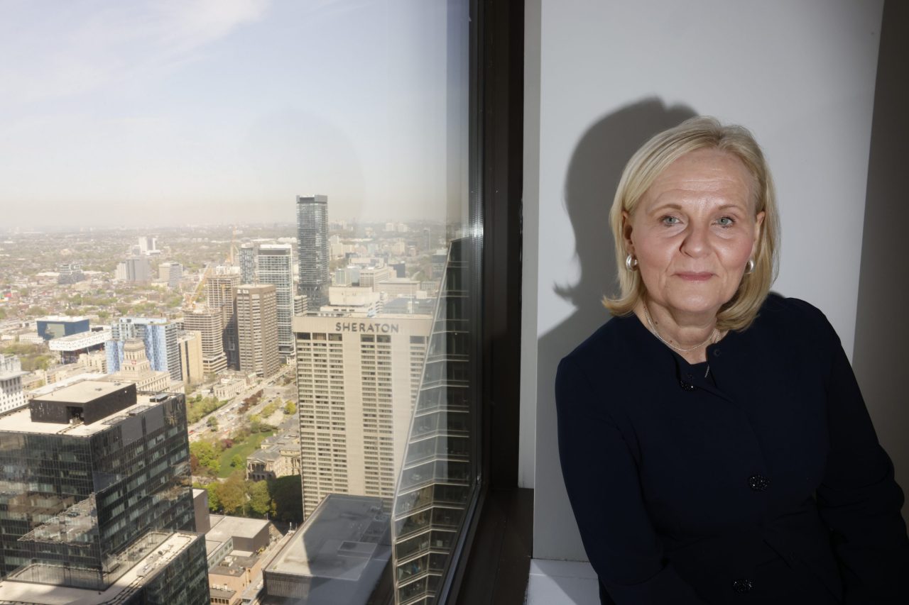 Aviva CEO Amanda Blanc announces that white male new hires must be ...