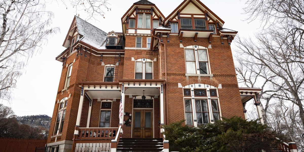 Montana Gov. Greg Gianforte buys historic $4 million mansion to donate ...