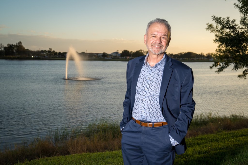 How one woman built a business charging $25,000 for 4 months of dating app help | Fortune