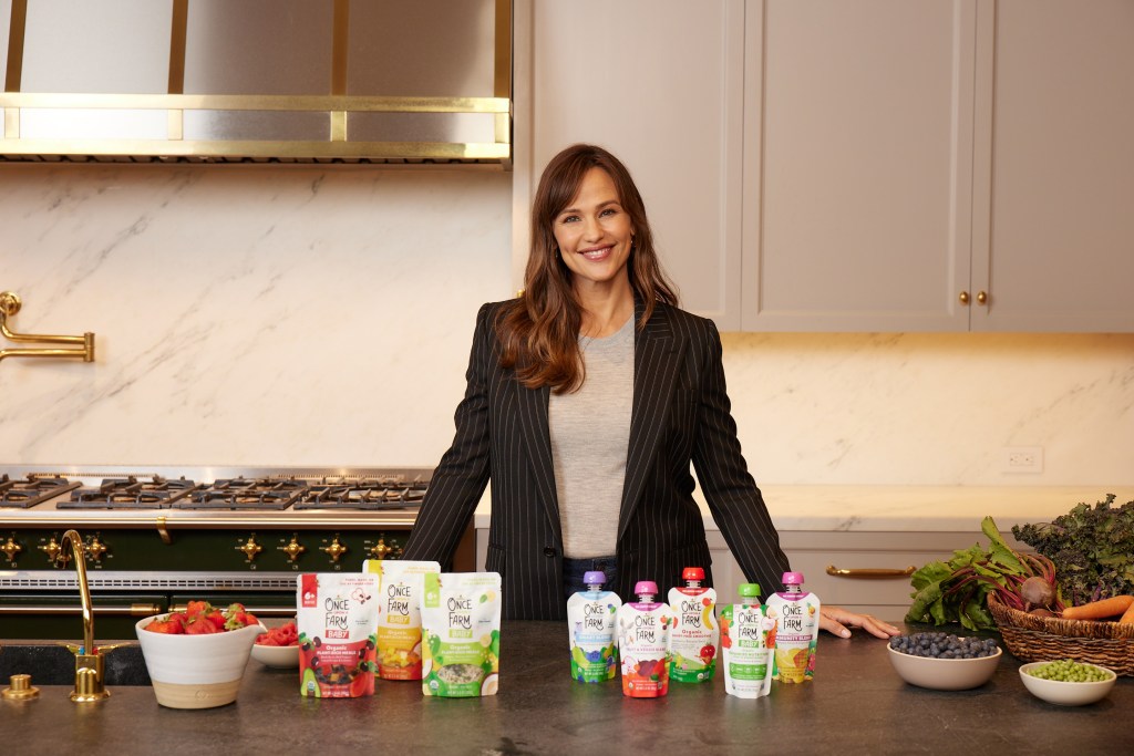 Jennifer Garner's $100M Once Upon a Farm brand eyes IPO | Fortune